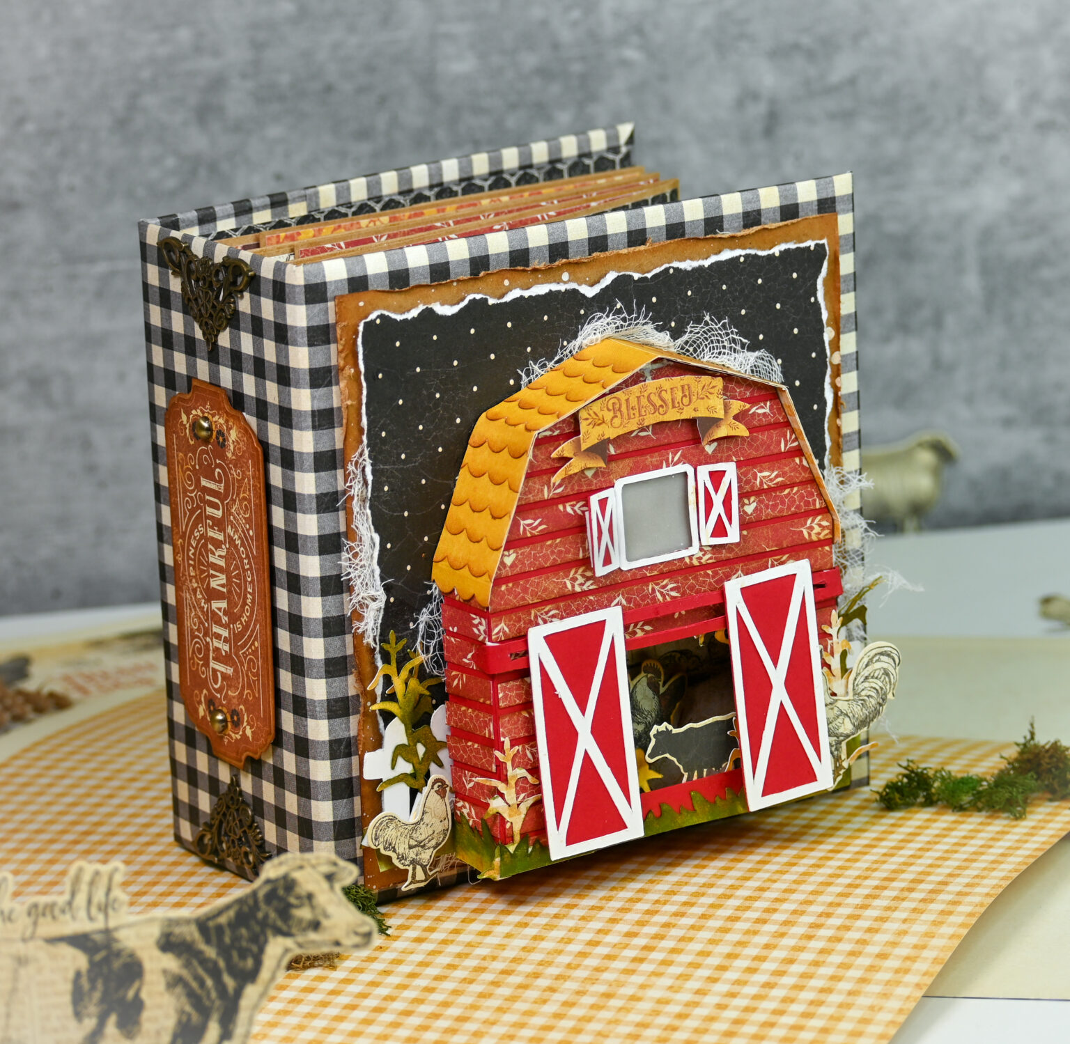 Build a Storybook Mini Album: Learn to Create a Stunning 3D Farmhouse ...